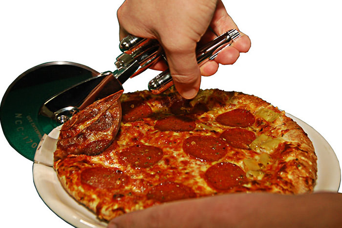10 Awesomely Ridiculous Pizza Cutters to Shake Up Your Pizza World